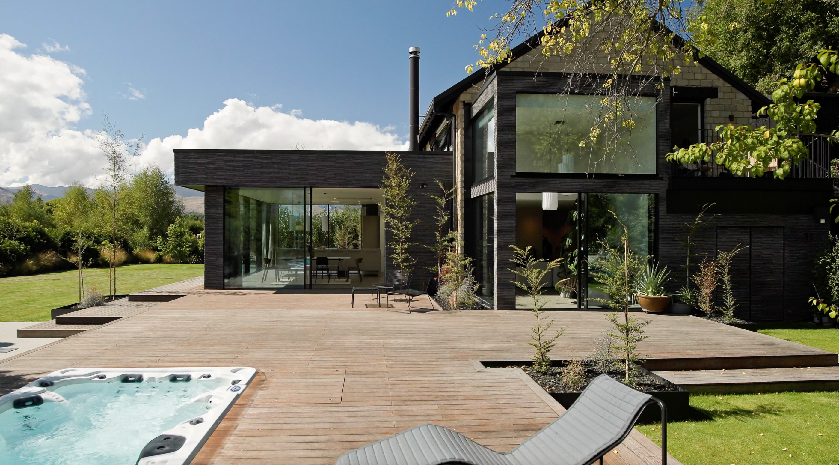 Home - MWH Construction - Queenstown Building Company